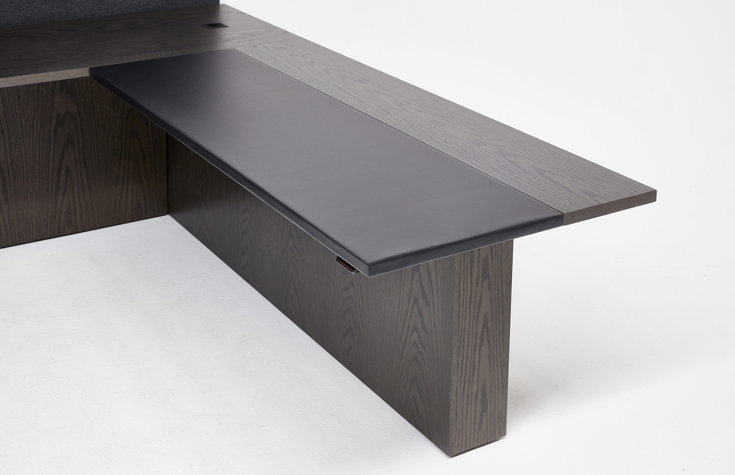 Vox® LCS Workstation